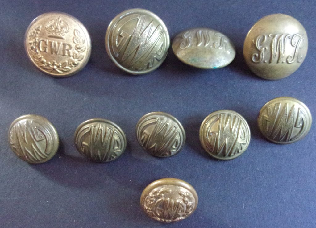 10 x GWR Tunic Buttons, three designs. - Great Northern Railwayana Auctions
